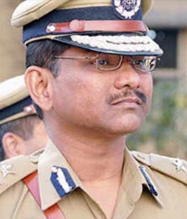 Karnataka: IPS officer Ravindranath alleges harassment, resigns - DW ...